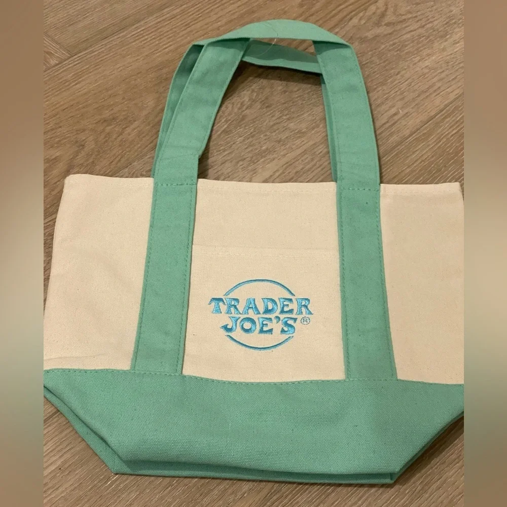 Trader Joe'S | Bags | Trader Joes Viral Mini Pastel Green Canvas Tote ...